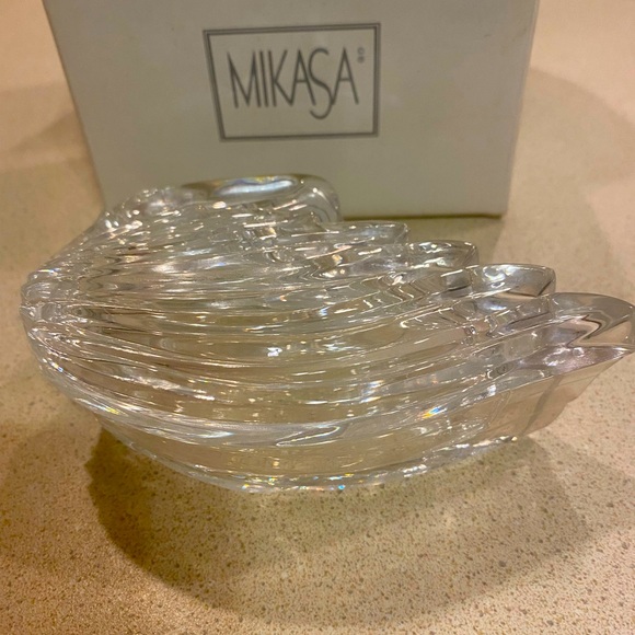 Mikasa | Accents | Mikasa Swan Covered Glass Dish | Poshmark